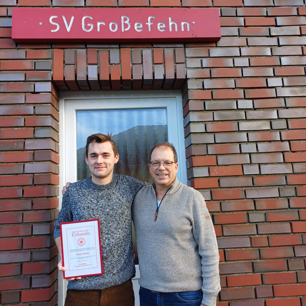 Tomko Ulferts wird die Joachim-Osterbuhr-Urkunde 2023 verliehen – SV ...